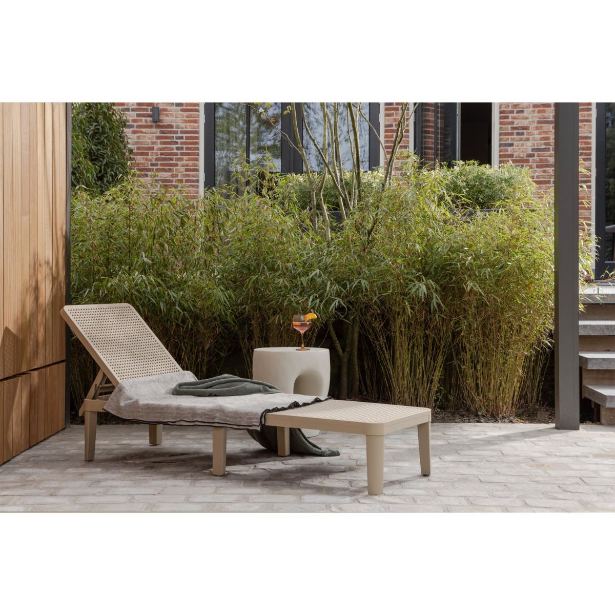 Jinte ligbed tuin kunststof - van het woonmerk WOOOD